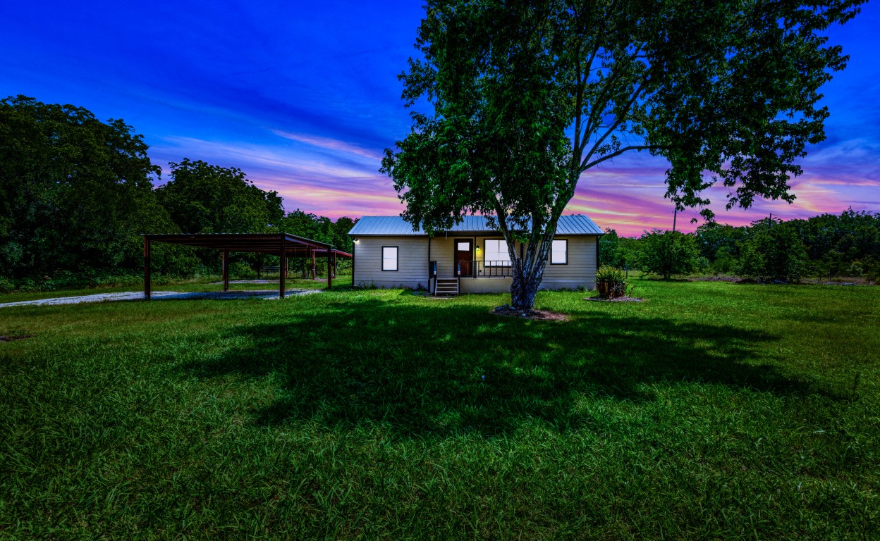 1217 Toth Road, Ennis, Texas 75119 | Send2Sell